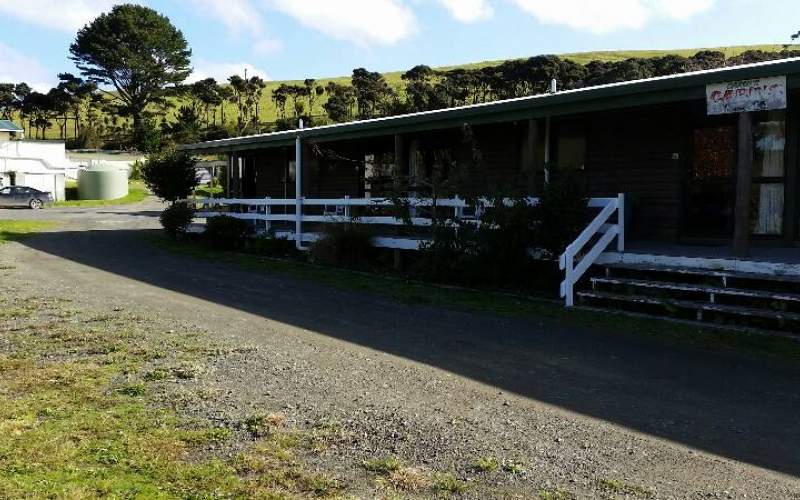 Waitiki Holiday Park | Full Service Camp | New Zealand